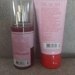 Bath & Body Works | Bath & Body | Bbw Strawberry Pound Cake Mist And ...